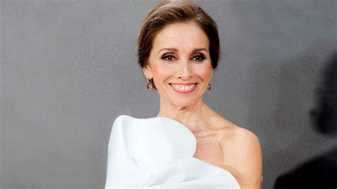 Ana Bel N Celebra A Os Y Estas Son Canciones Imprescindibles De Su 10032 The Best Porn Website