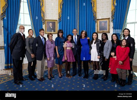 Us President Barack Obama First Lady Michelle Obama And Daughters Sasha And Malia Center