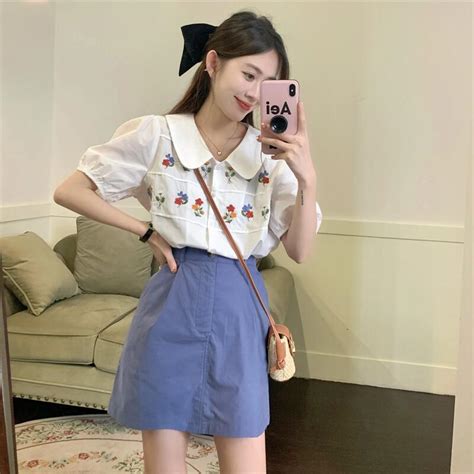 인형 카라 브이넥 꽃무늬 반팔 퍼프 소매 셔츠 캐주얼룩 데이트룩 여친룩 촬영룩