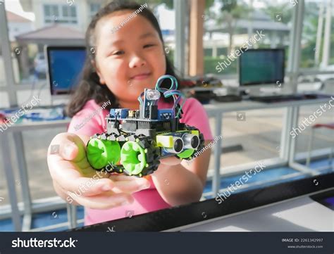Asian Girl Learning Coding Programming Robotics Stock Photo 2261342997 Shutterstock
