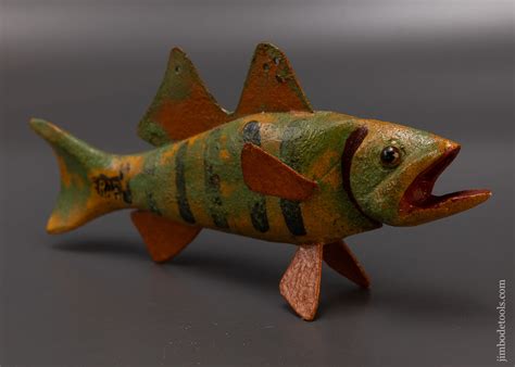 Spectacular 12 Inch Hand Carved Fish Decoy By Robert Francis 109047