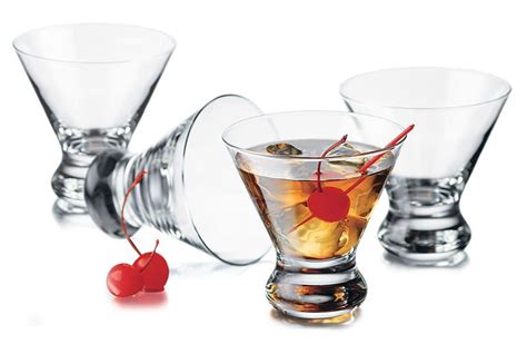 Cosmopolitan Cocktail Martini Glasses Eatwell101