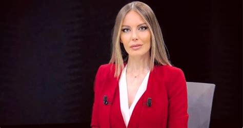 Hande Sarıoğlu Kimdir Elips Haber