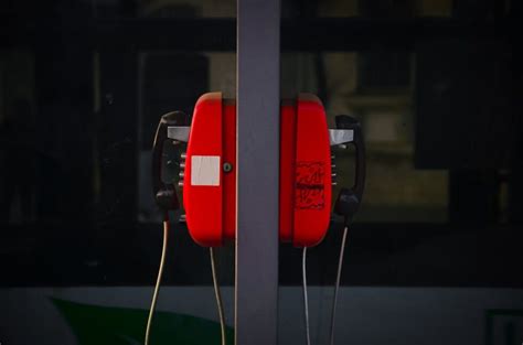 Sip Trunking Vs Voip Key Differences And Benefits For Businesses Vs Group Uk Communications