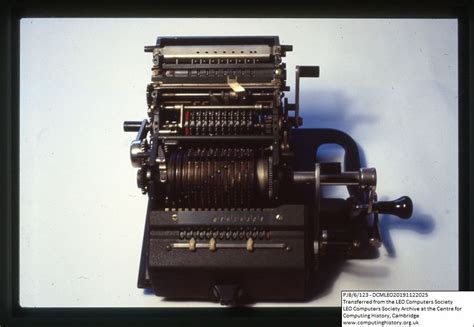 69825 Calculating Machine Internal Workings Photograph Computing