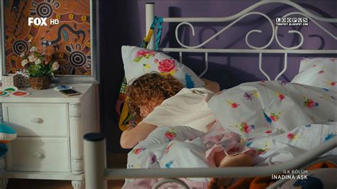 Açelya Topaloglus Feet