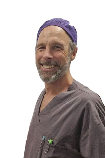 Dr Dirk Von Delft Pectus Up