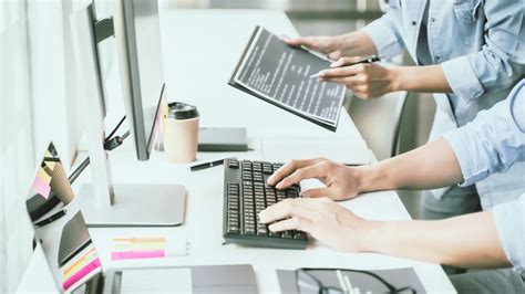 Understanding Key Differences Between DevOps And SRE Eastgate Software