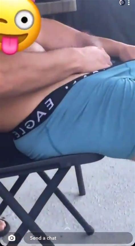 Str8 Friends Show Dick