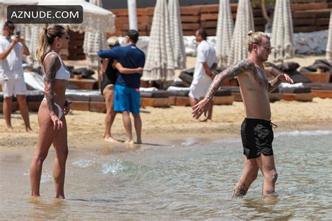 Sophia Thomalla And Loris Karius Sexy At The Beach On Mykonos Island