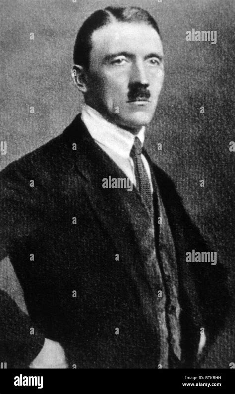 Adolf Hitler 1920er Jahre Fotos Und Bildmaterial In Hoher Auflösung