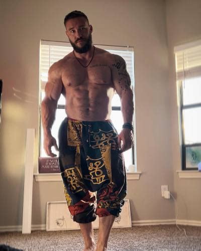 Scott Holliday Tumbex