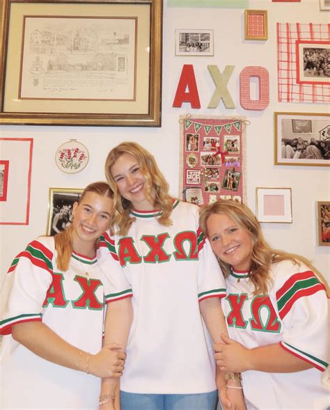 Baylor Alpha Chi Omega Introducing Our 2025 Executive Board 🤍 We Are