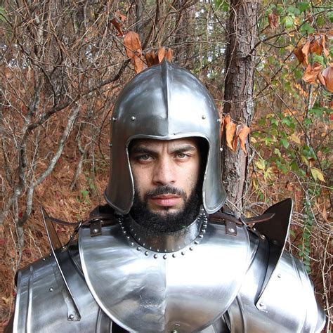 Knight Helmet Open