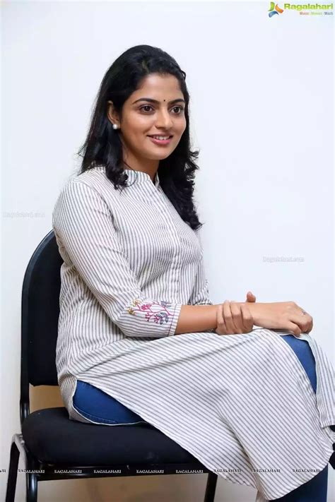 Pin On Angel In White