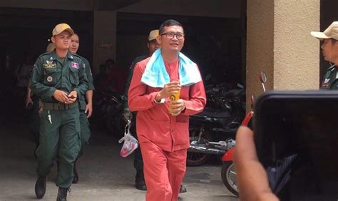 តុលាការសម្រេចផ្ដន្ទាទោសអតីតនគរបាលព្រហ្មទណ្ឌម្នាក់ដែលបាញ់សម្លាប់សន្តិសុខផ្សារស្ទឹងមានជ័យ