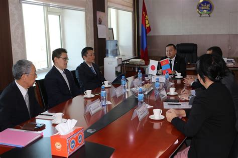 АЙМГИЙН ИТХ ЫН ДАРГА Ц БАТБОЛДЫН УРИЛГААР ЯПОН УЛСЫН БИЗНЕСИЙН ТӨЛӨӨЛӨГЧИД УВС АЙМАГТ АЖИЛЛАЖ БАЙНА