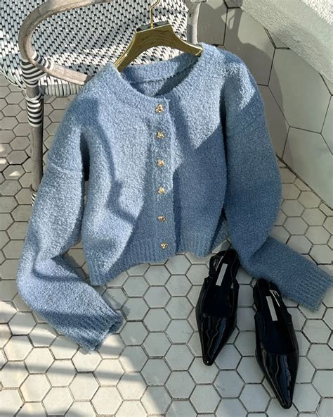 이지 캐쥬얼 룩 난닝구 Naning9” 𝑻𝑶𝑫𝑨𝒀 𝑵𝑬𝑾💜2 17 오늘업뎃신상👉 ️제먼트 레이어드니트 ️주클토 니트가디건 ️디헤비 트레이닝세트 ️이호드 절개맨투맨 ️