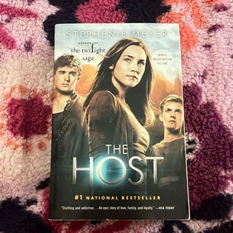 The Host By Stephenie Meyer Paperback Pangobooks