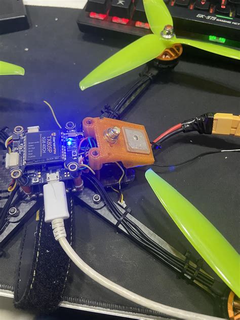 my darwin 129 flight controller stopped working : r/fpv