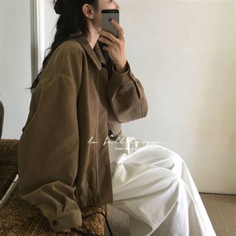 벨에포크 쉐입 가을 간절기 루즈핏 스웨이드 블루종 점퍼