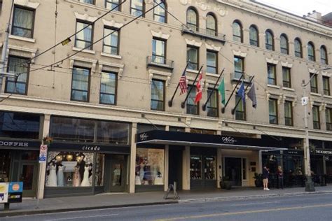 Alexis Hotel Seattle Parking Heath Latimer