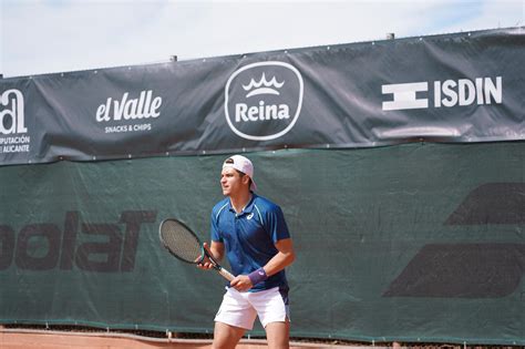 Александър Василев с нов успех при юношите в Париж Tenniskafe