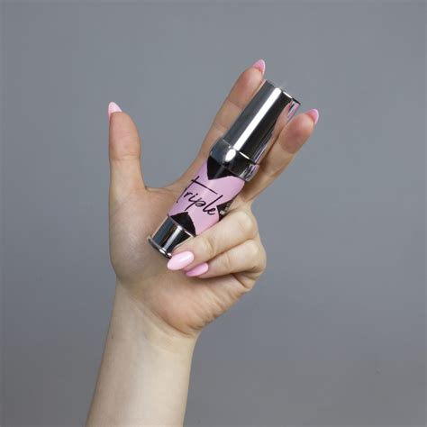 Triple X Unisex Pleasure Enhancer Gel Sexy Curves