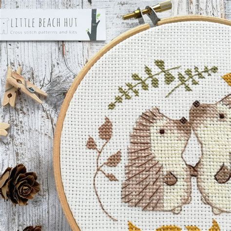 Hedgehogs Cross Stitch Kit, Cross Stitch Patterns, Cute Wildlife Couple ...