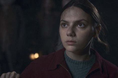 His Dark Materials Stars Dafne Keen And Amir Wilson On Season 3 Syfy Wire