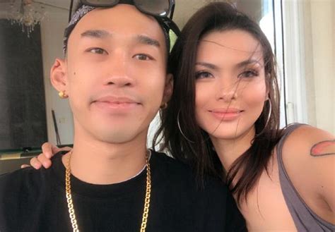 27 Year Old Supermodel Naomis Love Affair Is Exposed And Her 18 Year