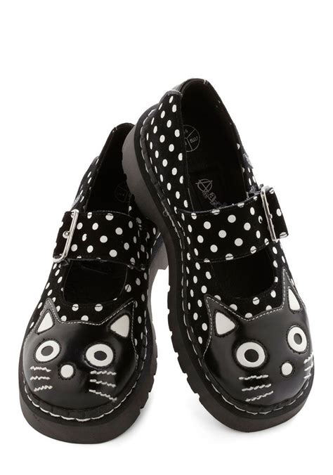 Stylish Creeping Cat Mary Jane Shoes In White