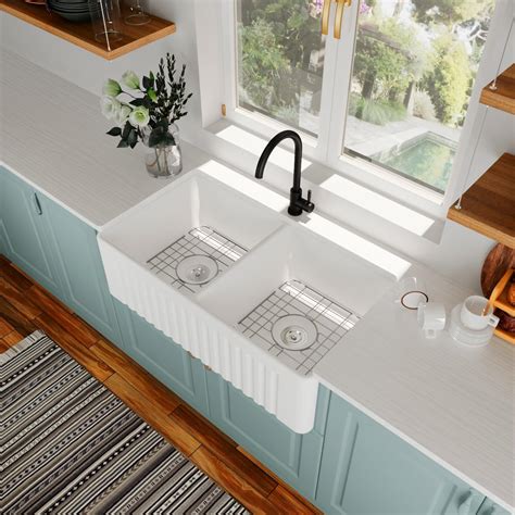 Cottage Style Kitchen Sink Villeroy Boch Farmhouse 90 Belfast Kitchen