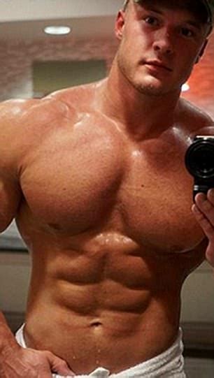 Davy Muscles Transformation From Skinny To Staked Daily Mail Online