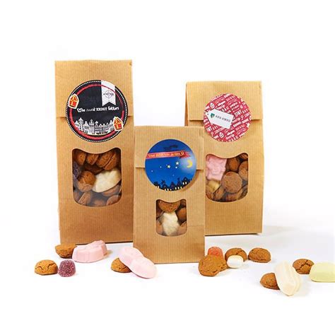 Papieren Zakje Met Strooigoed Klein Bestellen