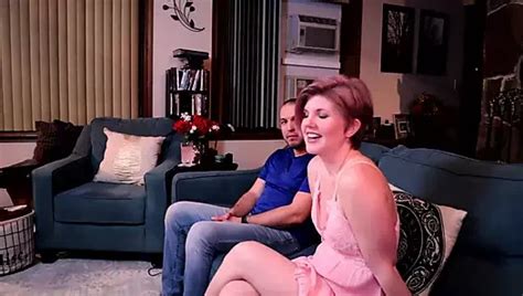 Nervous Wife Warms Up To Swapping American Wife Sharing Porn Xhamster