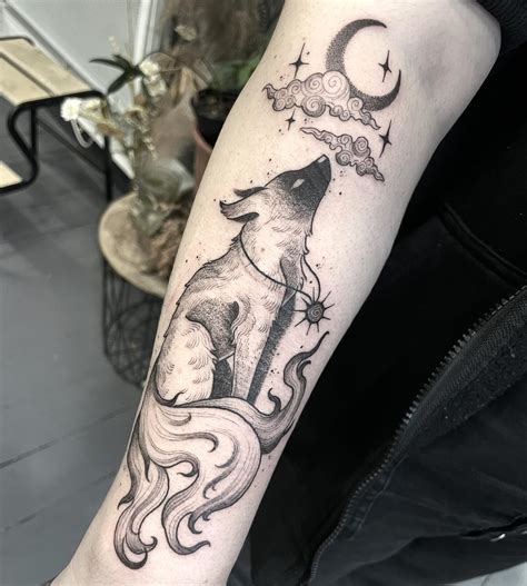 39 Stunning Wolf Tattoos For Women You Will Adore Inked And Styled