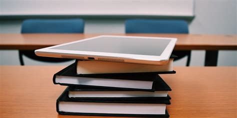 Demystifying The Javascript Call Stack Dev Community