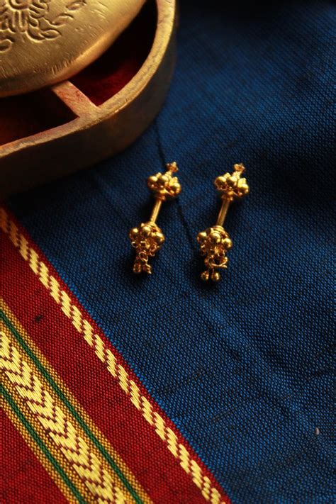 बुगडी Bugdi Prajaktaraj