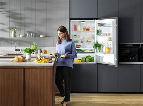 World’s first fridge with 70% recycled plastic inner liners is ours ...