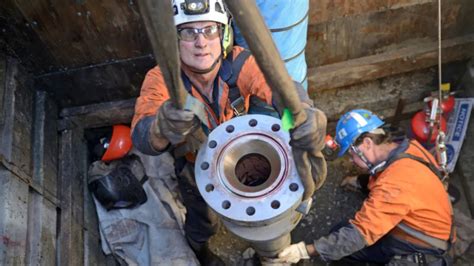 친환경 포기 뉴질랜드 석유·가스 탐사 금지 전격 철회