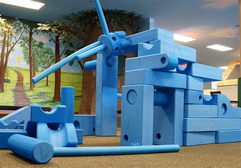 Tour Itty Bitty City