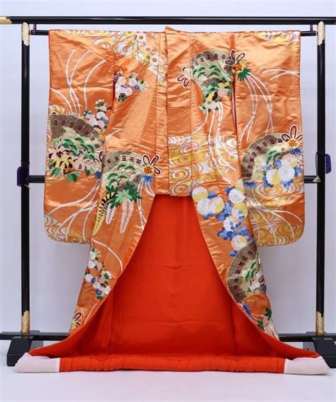 Uchikake Kimono Wedding Kimono Japanese Kimono Robe Japanese