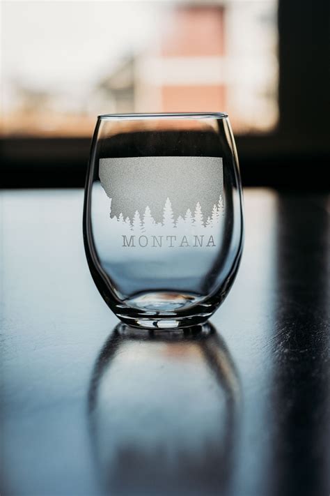 Montana Forest Etched Wine Glass Etched Wine Glass Montana T