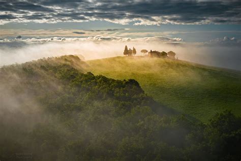 M A D O N N A D I V I T A L E T A Foto And Bild Architektur