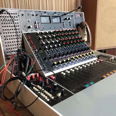 Glensound GSNT1 18ch With Direct Outputs 70 S Neve API Reverb