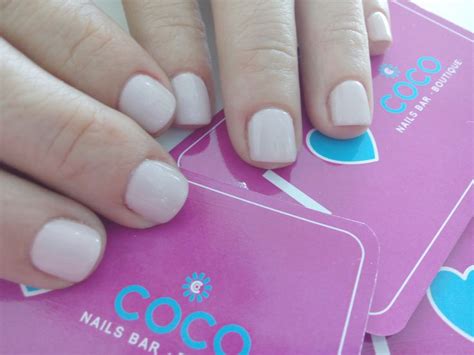 Gelish Prim Rose And Proper