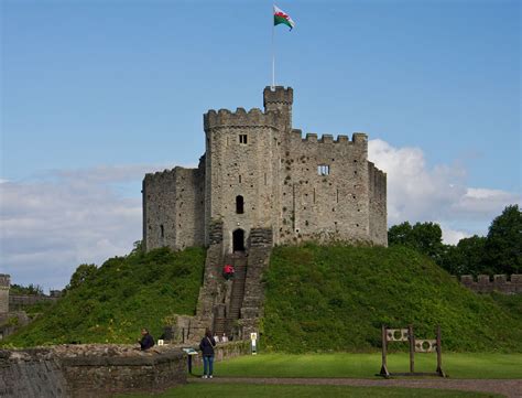 Cardiff Castle Ancient And Medieval Architecture