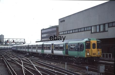 35mm Railway Slide Emu Class 455 455801 London Bridge £299