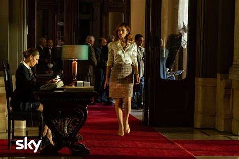 1994 Le Più Belle Foto Di Miriam Leone Nei Panni Di Veronica Castello